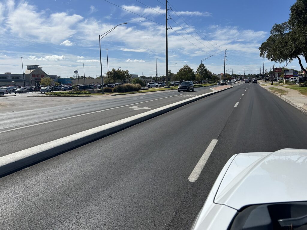The Effects of Medians on Busy Roads | Daniel Stark Injury Lawyers